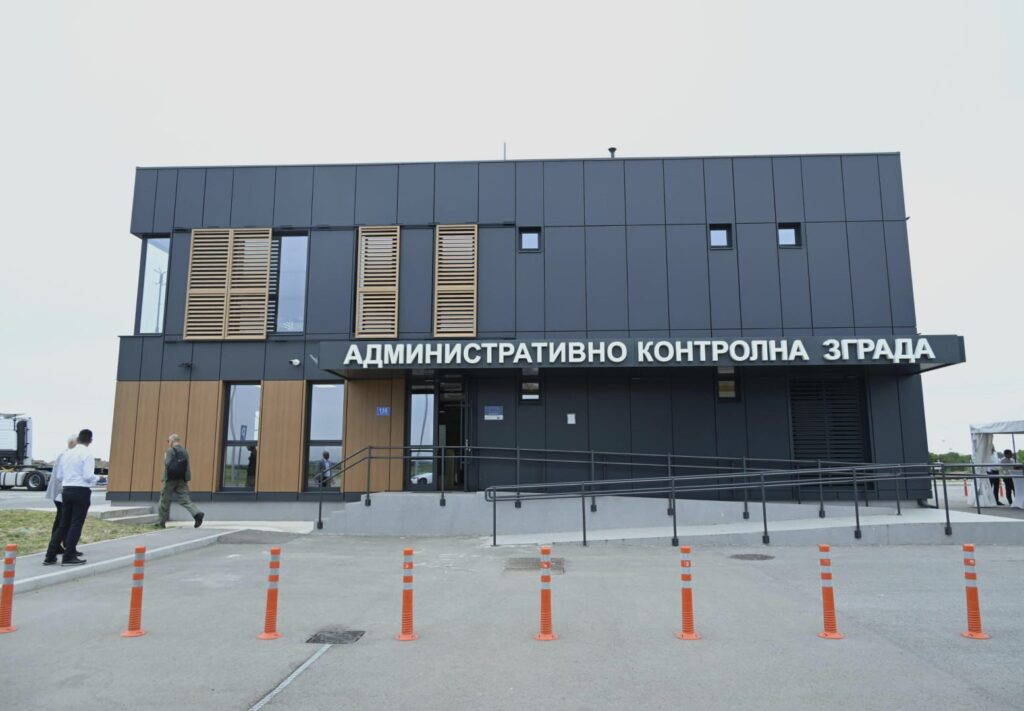 Novi intermodalni terminal u Batajnici - Logistika - Specijalizovani ...